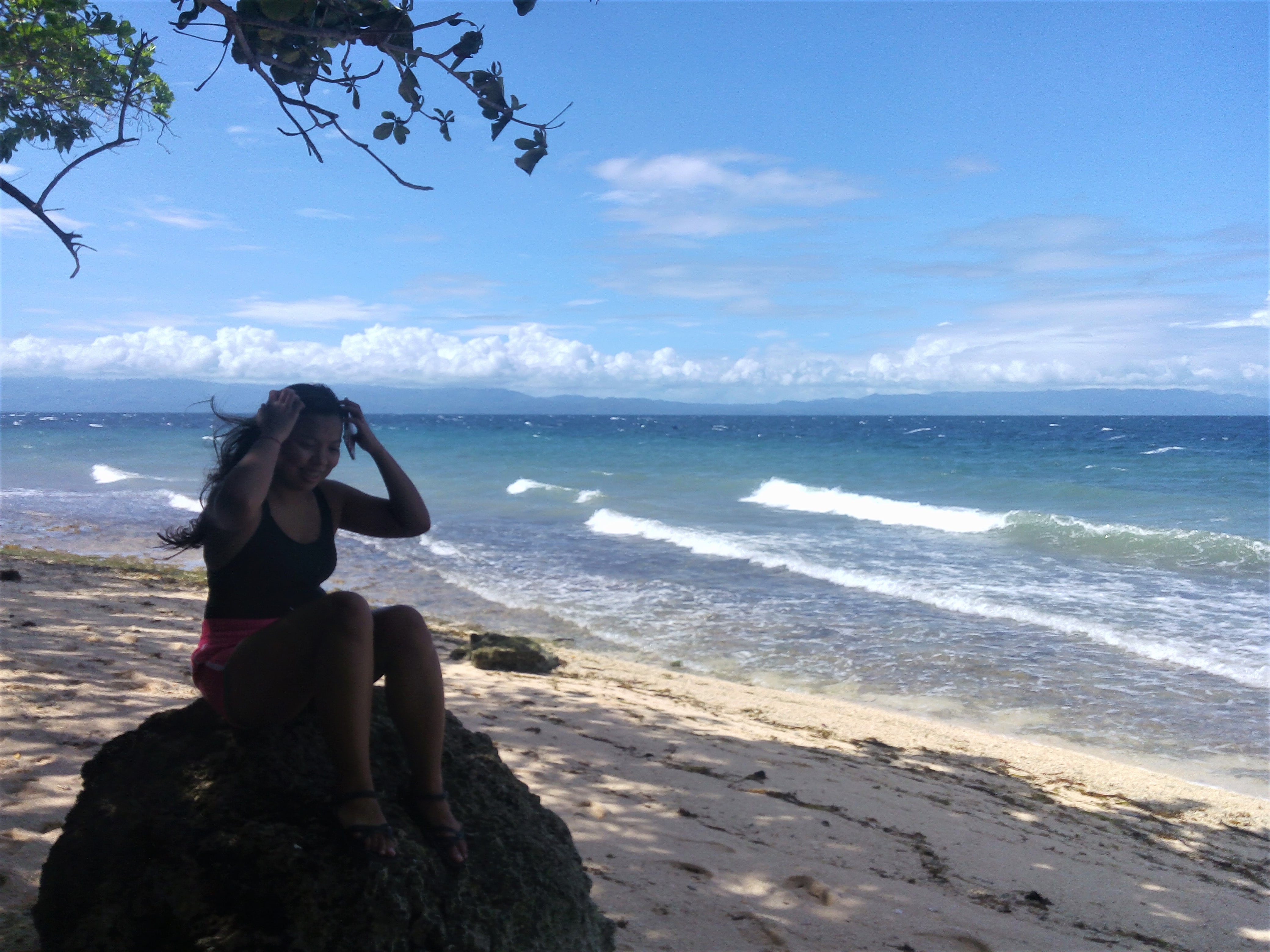 Day trip at Cabilao Island – Bohol – The Boholana